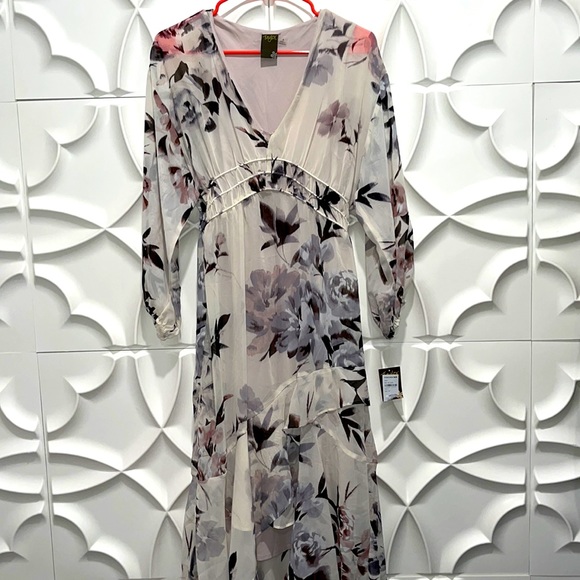 Taylor Dresses | Dresses | Nwt Taylor Dresses Floral Sheer V Neck Dress ...